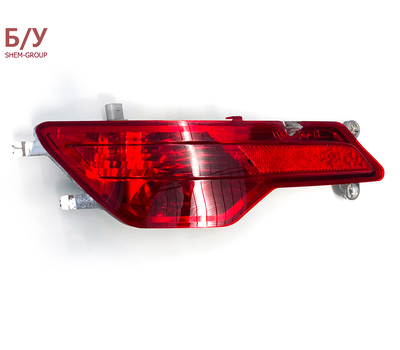 Задний противотуманный фонарь / отражатель / катафот в заднем бампере ...